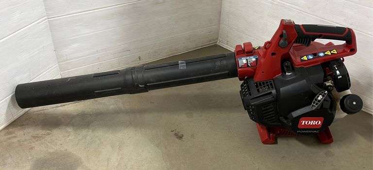 Toro leaf blower, used, works great - Albrecht Auction Service
