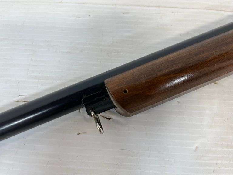 Daisy 99 Lever Action BB Gun with Peep Sights - Albrecht Auction Service