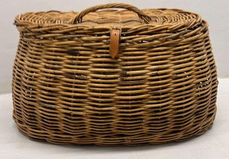 Wicker picnic basket with leather strap to lock shut, still very sturdy ...