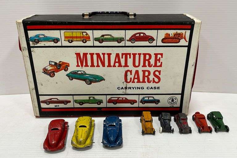Vintage matchbox collection in a 1966 mattel case, nice selection of No ...