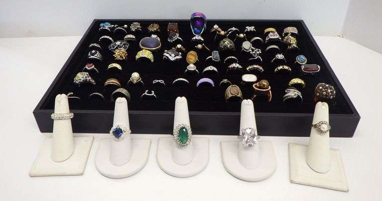 (69) Rings and one matching pendant, male and female styles, quite a ...