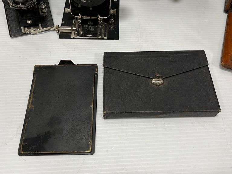 Antique cameras, include: Premo D; H Ernemann AKL Ges Dresden, with (3 ...