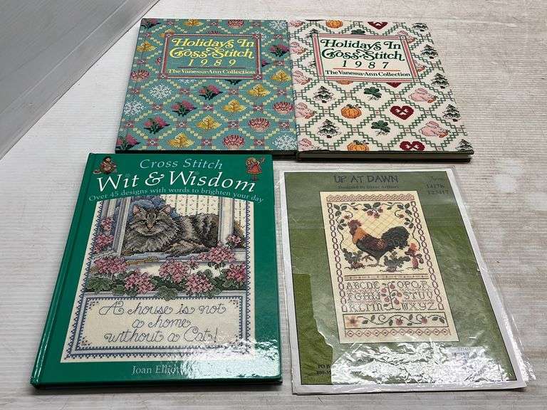 (3) Cross stitch pattern books, 1987 and 1989 Holidays, Vanessa Ann ...
