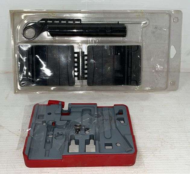 (2) AR assembly blocks, unsure how they work, used - Albrecht Auction ...