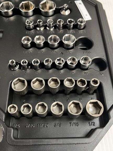 Husky mechanics tool set, 1/4" and 3/8" drive set, 3/4" ratchet and 1/4 ...