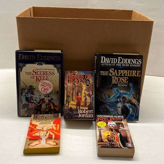 Hard and soft cover reading books, David Eddings, Terry Goodkind ...