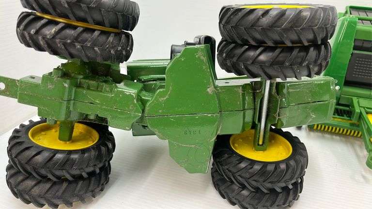(2) Toys, Farm tractor, includes: Round Baler, 854 Round Baler, and ...