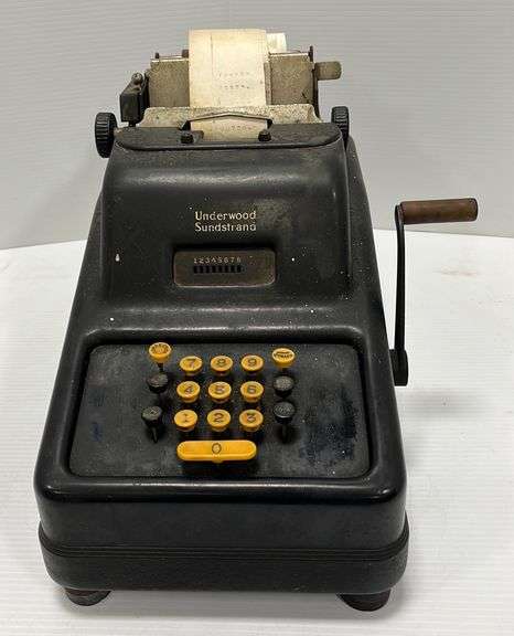 Vintage Underwood Sundstrand adding machine, 16"D x 9"W x 10"H, needs ...
