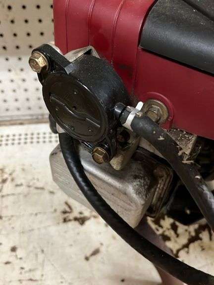 Briggs & Stratton 21.5 HP twin OHV I/C platinum intek turbo cool engine ...