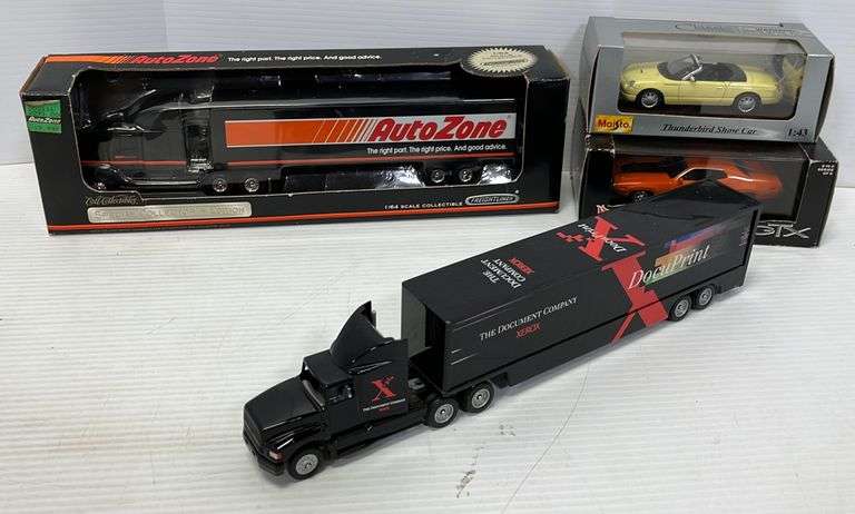 Die-cast model cars/trucks, include: Maisto 1999 Ford Thunderbird show ...