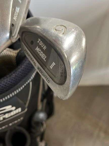 Men's left handed golf clubs and bag, includes set of Tour Model II ...