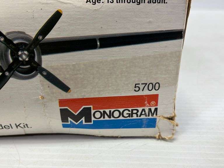 Vintage Monogram B-29 Superfortress 1977, largest plastic scale model airplane kit ever produced ...