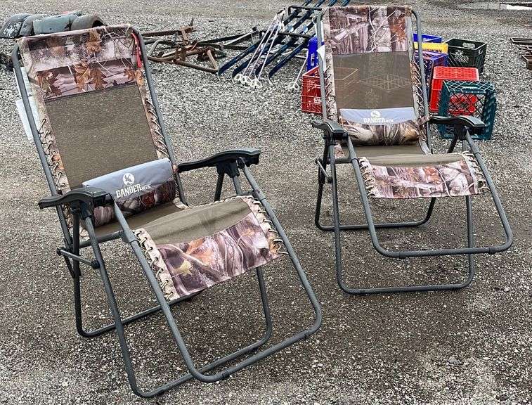 (2) Camo lawn chairs, reclining/layout/folding, 21"W, nice - Albrecht ...