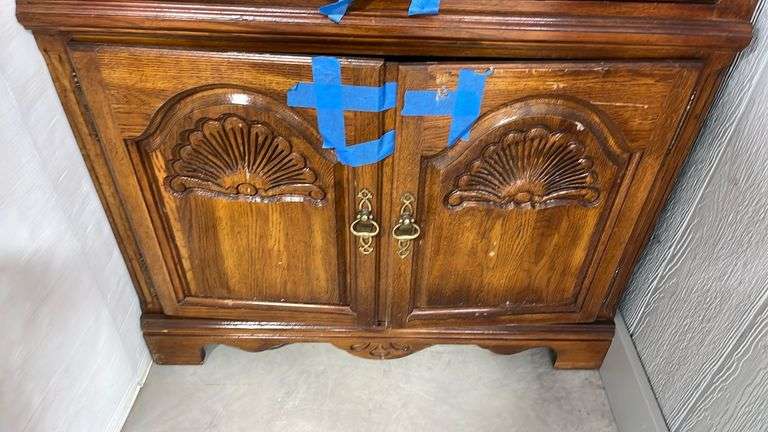 Oak entertainment center, 76"H x 36"W x 21"D, interior has pivot TV ...