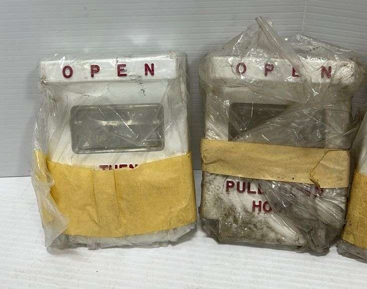 (4) Older fire alarm pull levers, 5"H - Albrecht Auction Service