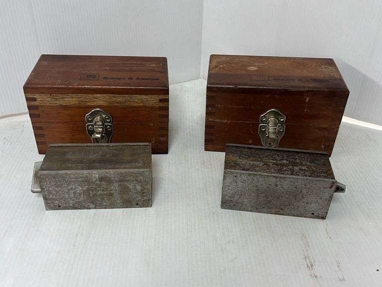 (2) Brown & Sharpe magnetic spacer blocks/parallels, for surface ...