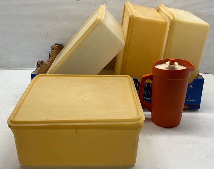 (4) Tupperware large square storage containers, 13" x 13" x 5 1/4 ...