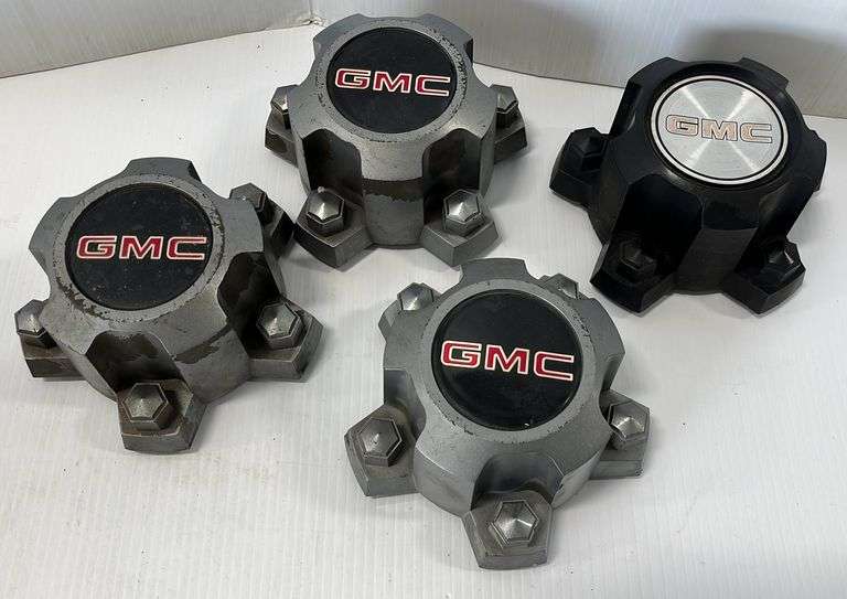 (4) GMC 5-lug wheel center cap hub covers, 3- OEM 15668554, silver with ...