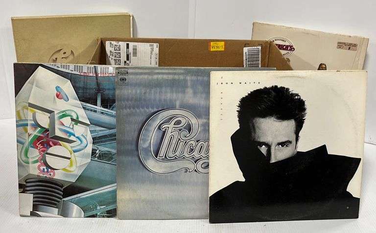 Chicago record albums collection and more, several double albums, and ...