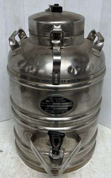 3-Gallon metal jug with spigot, great - Albrecht Auction Service