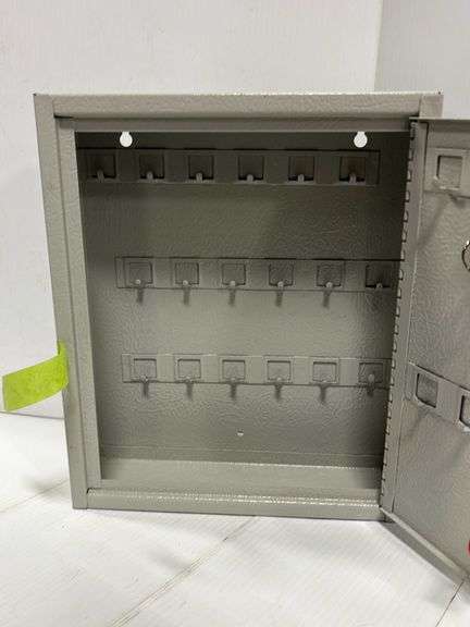 Key holder lock box with (2) sets of extra keys, 10"W x 12"H, good ...
