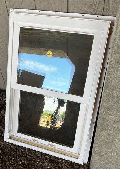 Jeld Wen window, 24" x 36" vinyl double hung with screen, good ...