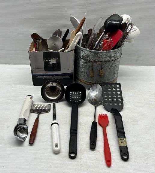 (45) Different kitchen utensils, 1- galvanized, decorative bucket, 7"H ...