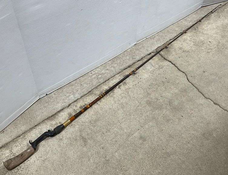 Old cotton cordell fishing rod, ready to use, 5'6" medium light, USA ...