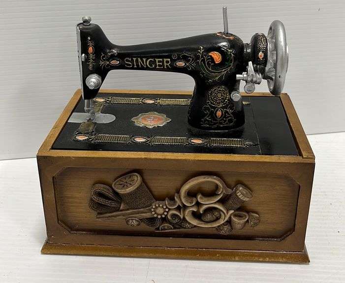 Older mini-Singer sewing machine with wooden storage box, comes with ...
