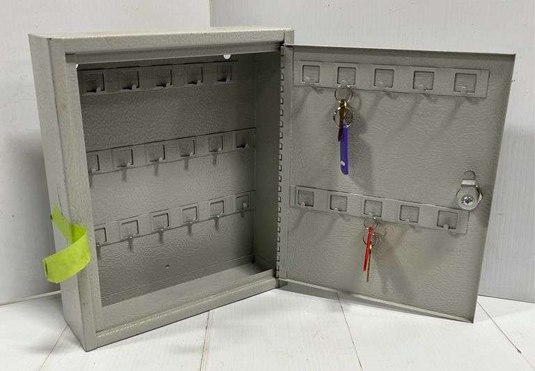 Key holder lock box with (2) sets of extra keys, 10"W x 12"H, good ...