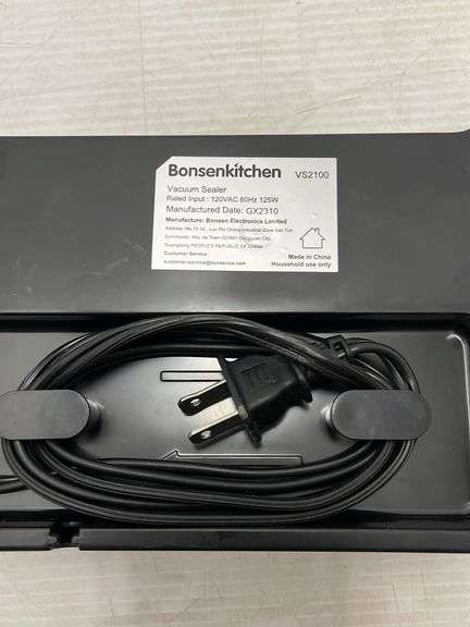 Seal-A-Meal machine, Bonsen Kitchen vacuum food sealer, 15"W, works ...