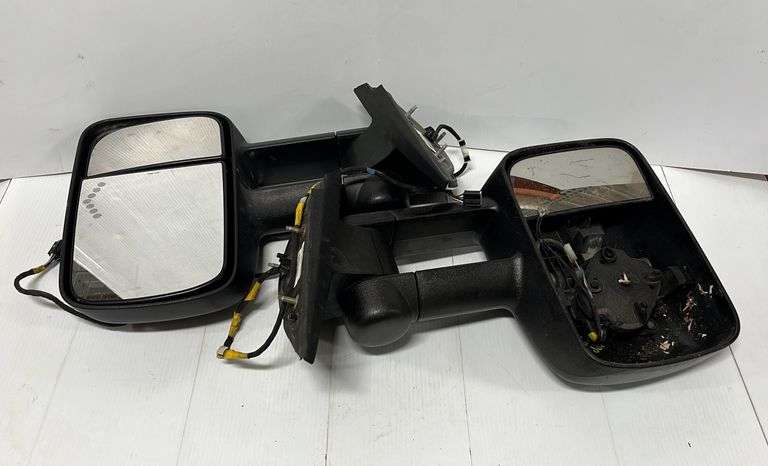 Factory GM tow mirrors, fits 2007 and up trucks, one mirror glass upper ...