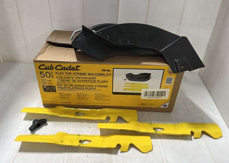 Cub Cadet 50" flat top extreme mulching kit, unused - Albrecht Auction ...