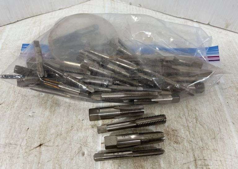 Assorted hand taps, easy out pipe taps - Albrecht Auction Service