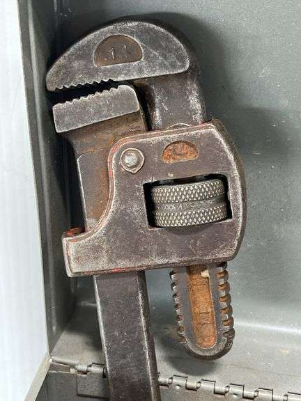 Plumbers toolbox, includes: (2) Pipe wrenches, 14"L; Pipe wrench, 10"L ...