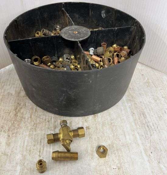 Compression fittings, 3/8" to 1/2", sweat threaded - Albrecht Auction ...