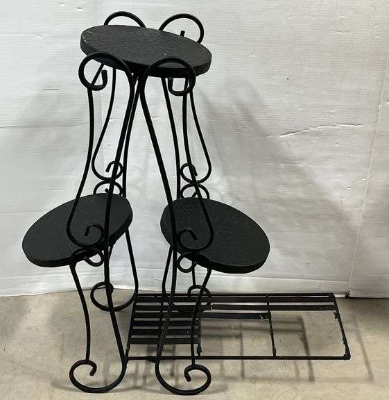 Wrought iron pot/plant stand, approx, 29 1/2"H - Albrecht Auction Service