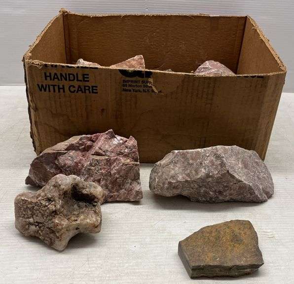 Box of rocks, up to 8"L - Albrecht Auction Service