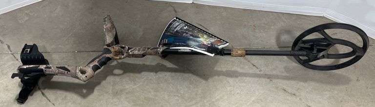 Si Robertson Treasure Commander TC2X Metal detector, batteries replaces ...
