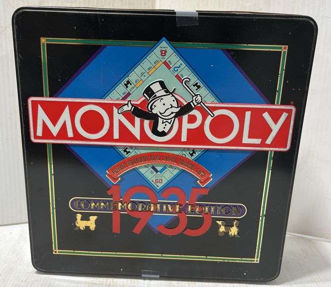 Older Monopoly game, has metal pieces - Albrecht Auction Service