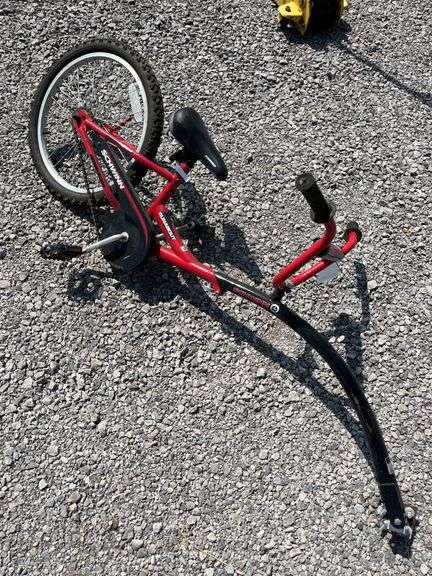 Schwinn bicycle add on, 64"L, good - Albrecht Auction Service