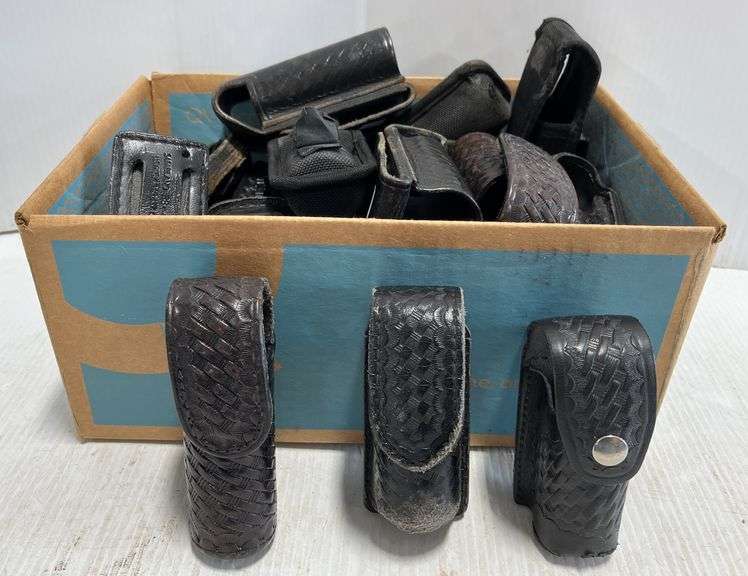(20) Cuff case and pepper spray pouches, leather and nylon, used ...