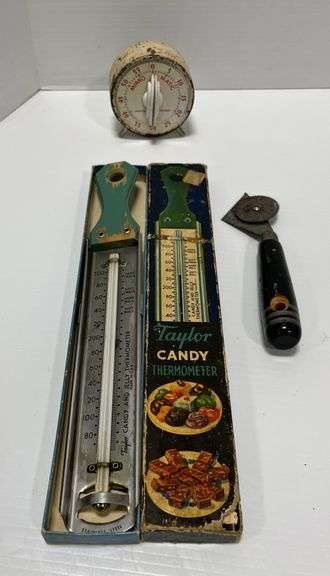 Older Mirro Matic Minute Minder Timer, Lux clock Mfg., made in USA ...