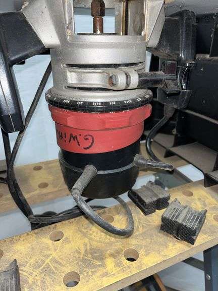 Workman table, mounted with Craftsman router table and router with a ...