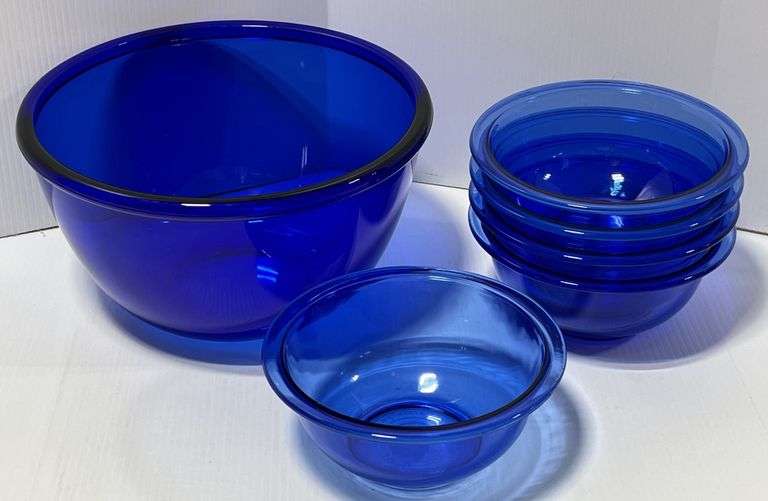 Cobalt blue Pyrex bowls, includes: 4-Quart, 1-Quart, and 1.5-Quart, up ...