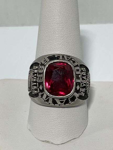UAW 25 Years of Service ring with case, size 10, good, Except where ...