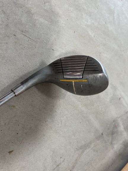 Complete set of Knight golf clubs, good - Albrecht Auction Service
