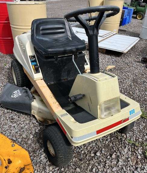 Cub Cadet rear engine riding mower, new battery, starts every time ...