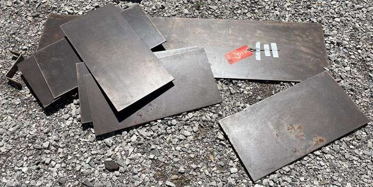 Steel pieces, 1/4