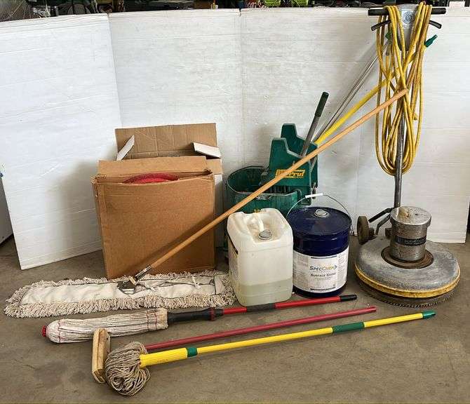 Commercial 20" oscillating floor scrubber with various pads, mop bucket ...